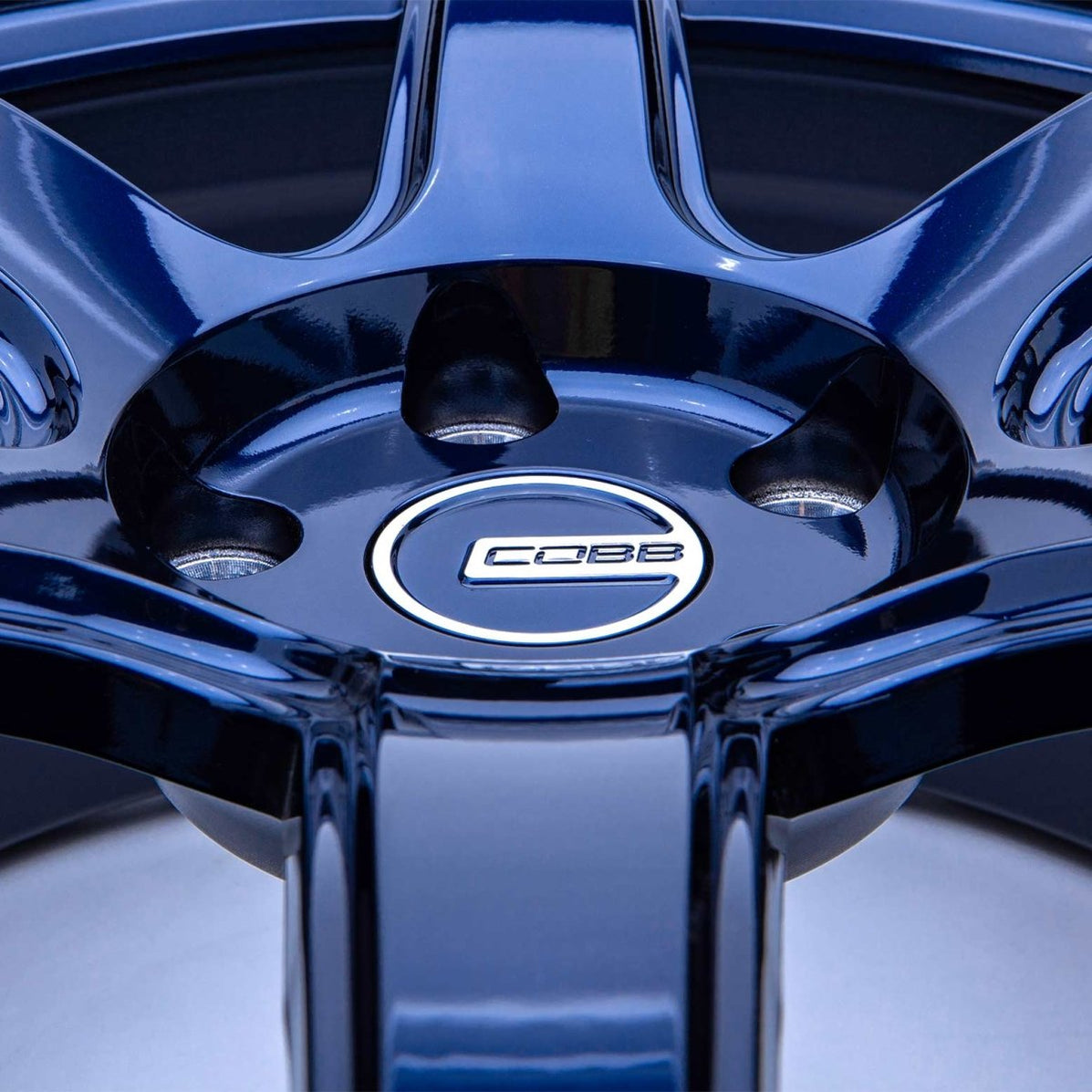 COBB Tuning Performance Series ST-01 Wheel Blue 18x9.5 5x114.3 40mm ...