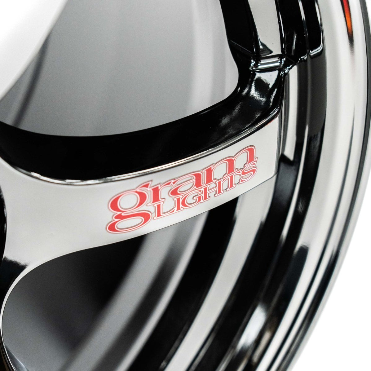 Gram Lights 57DR Racing Black Chrome 18x9.5 5x114.3 38mm Offset 2015 ...