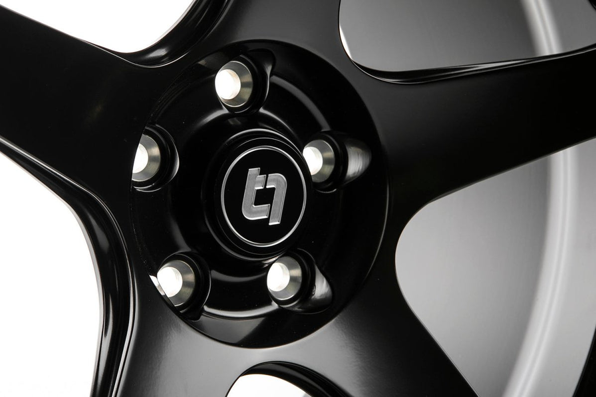 Titan 7 T-C5 Forged 5 Spoke Rim 17x9 +47 for BRZ / GR86 2022 — Subimods.com