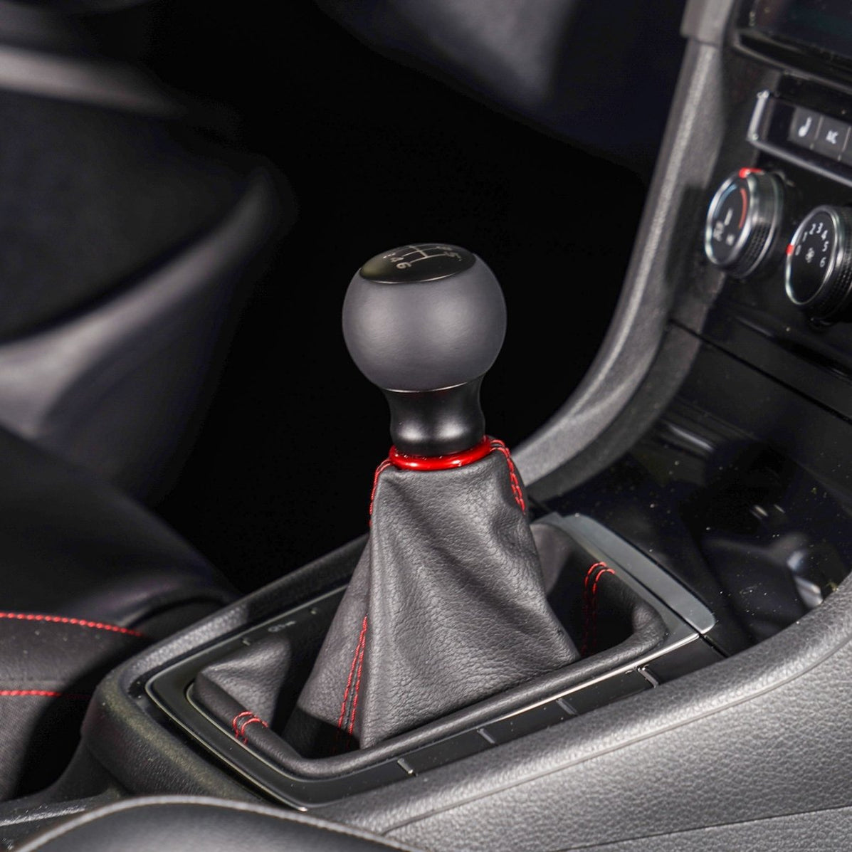 Billetworkz Fusion Weighted Shift Knob w/ 6 Speed Shift Pattern ...