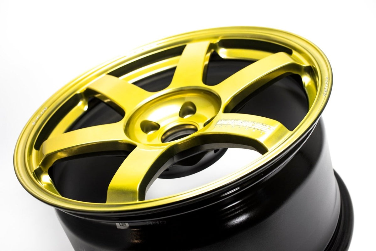 Volk Racing TE37 SAGA S-Plus Hyper Gold 18X9.5 +38 5x114.3 2015-2024 ...